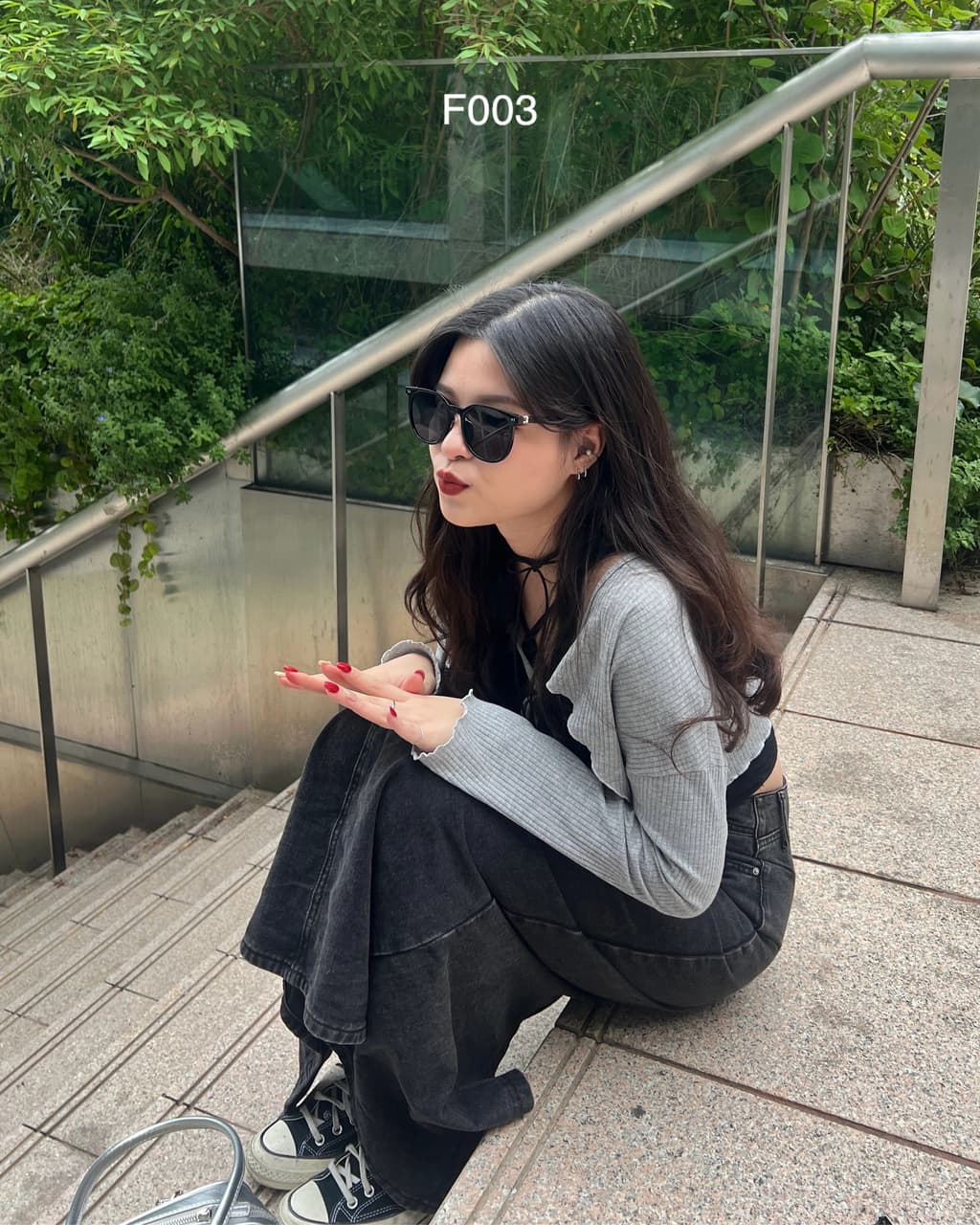 凹起來超省空間又時髦的墨鏡😎KlassiC. 輕行者摺疊墨鏡 - Anly (@anly) | Dcard