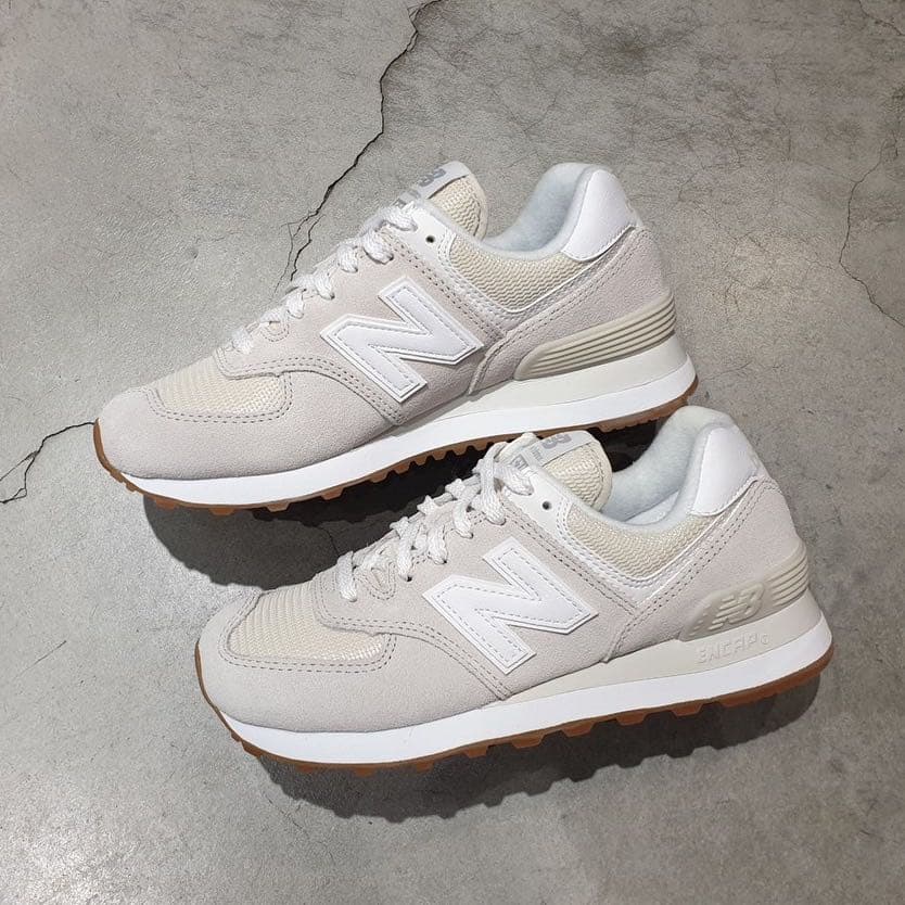 NB997 vs NB574 幫選 - 穿搭板 | Dcard