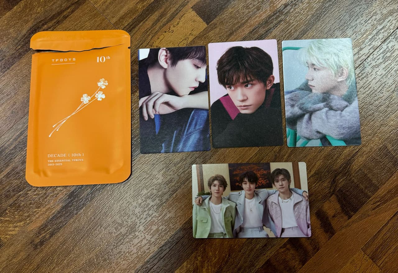 #分享 #開箱 TF BOYS 十週年專輯 - 中國明星板 | Dcard