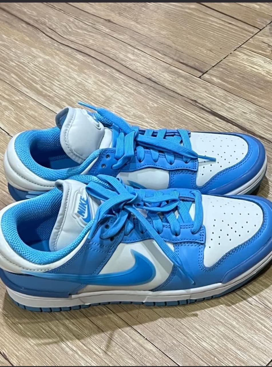 #我要賣 #我要賣 Nike dunk low twist 北卡藍 - 二手交易板 | Dcard
