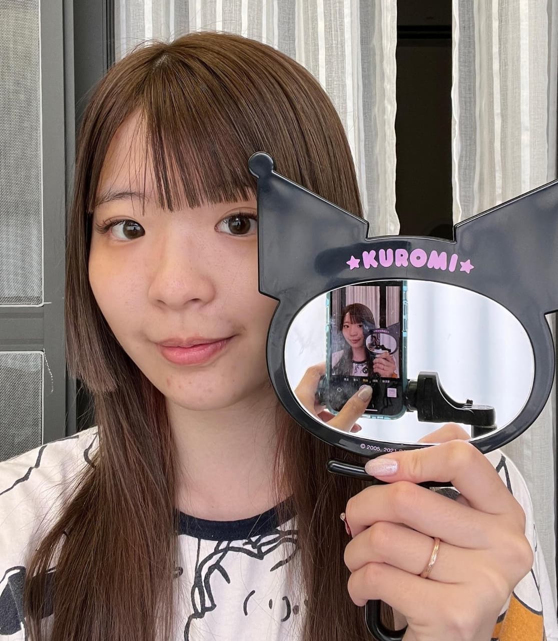 #分享 趴踢歐奈妝！酒吧水水粉色煙燻小截斷 Ft. Solone大開箱 - 美妝板 | Dcard