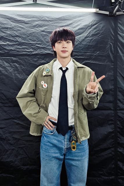 #分享 Jin D1&D2 - BTS板 | Dcard