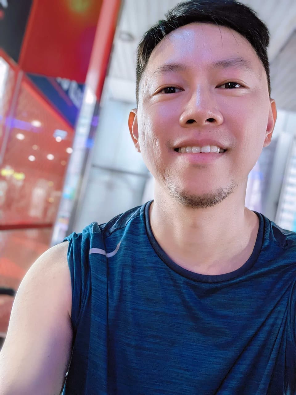 到底是來運動還是打卡！？ - 阿花阿爽 (@jid_ai2) | Dcard