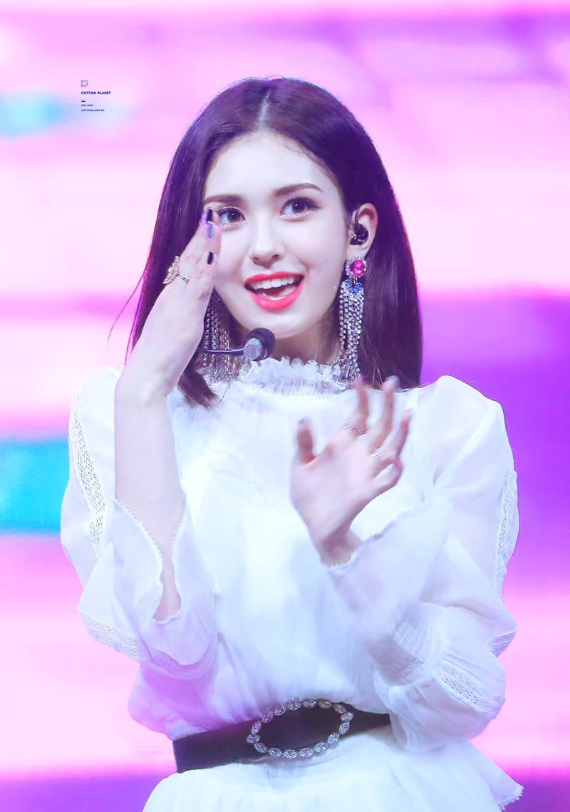 Somi 將準備以solo歌手出道🎉 - 追星板 | Dcard