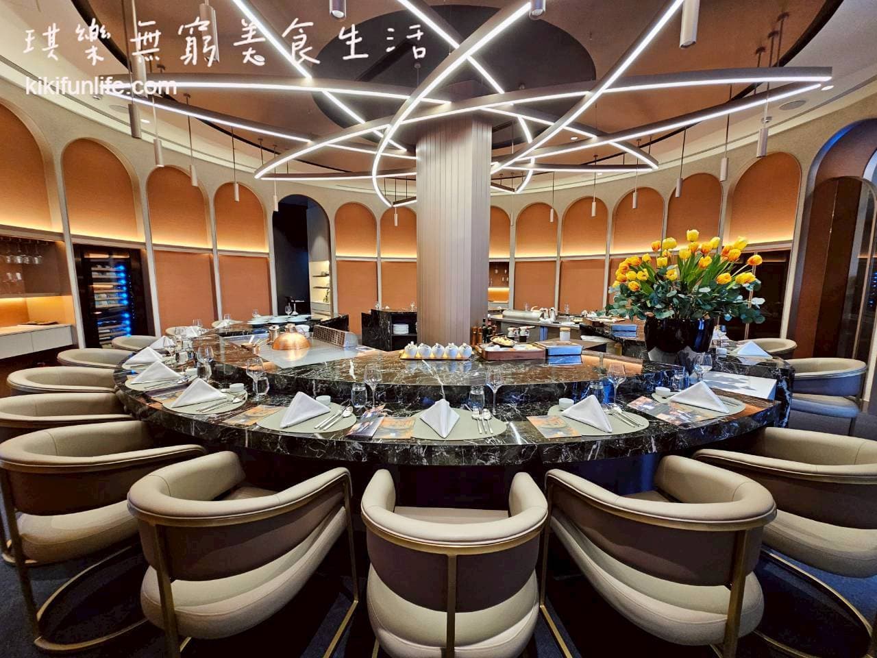 七期裡的香草花園餐廳！夏登法式鐵板燒 $1450吃活鮑魚、A5和牛、日本生蠔 台中法式料理推薦 - 美食板 | Dcard