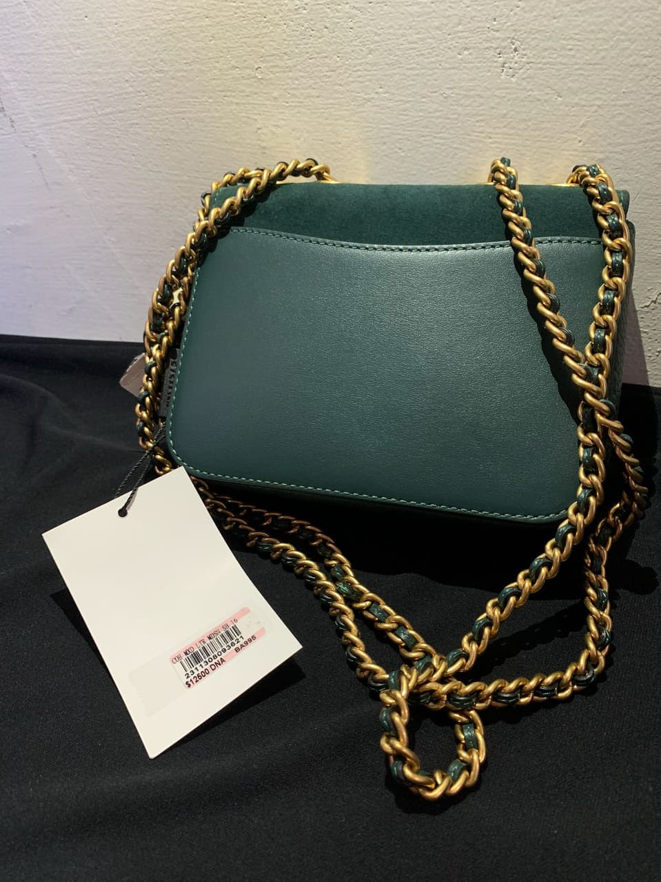 #售全新 COACH MADISON系列 綠色鏈條包 - 二手交易板 | Dcard