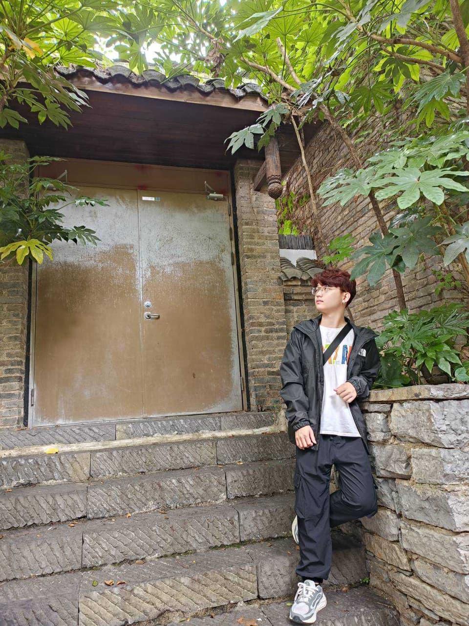 #長相 #長相 本哥布林母胎單身20，求給點建議可以打分0~10 - 長相請益板 | Dcard