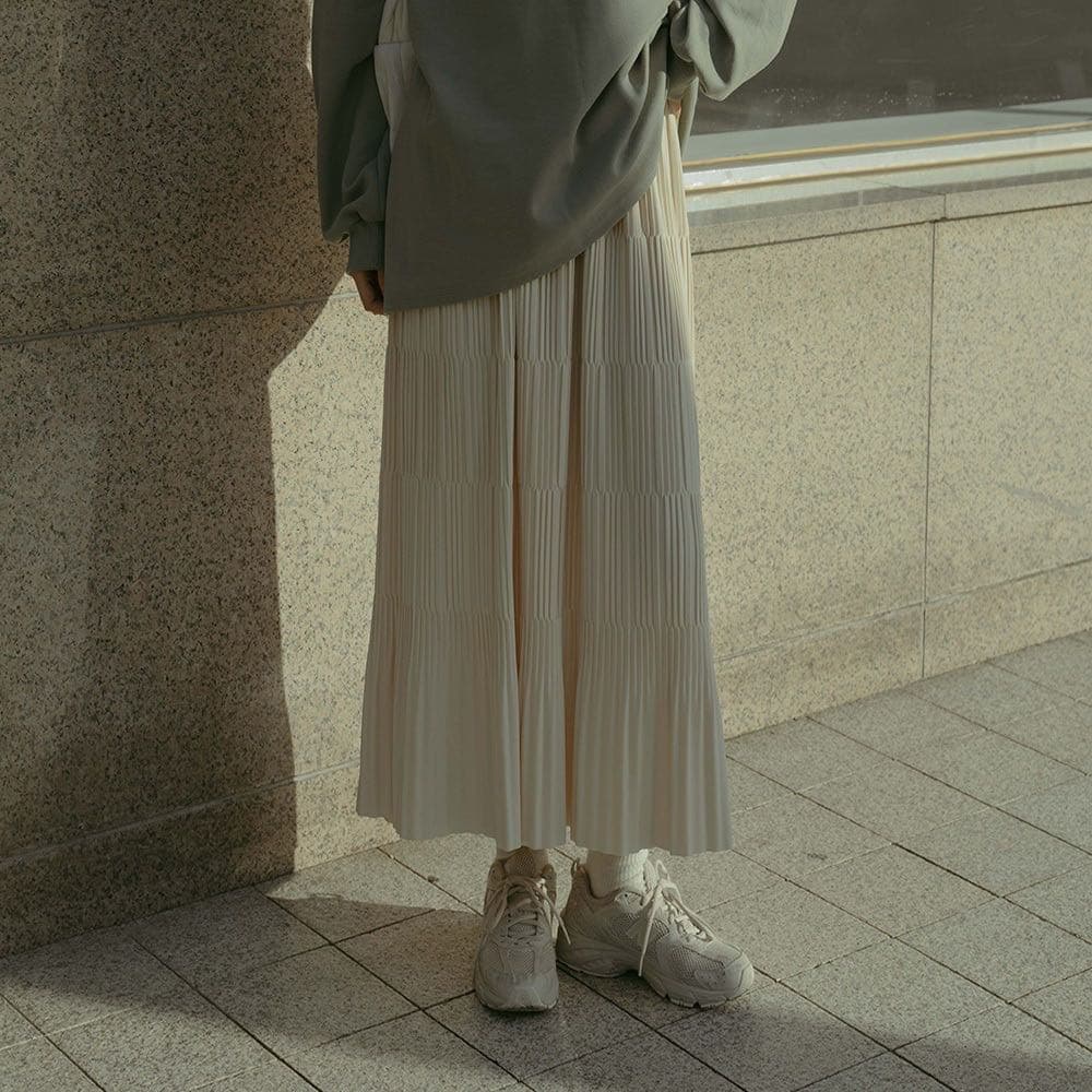 #情報🔎Queenshop質感皺皺長裙才$390 ️日系穿搭必備呀～ - babyling (@amberbabyling) | Dcard