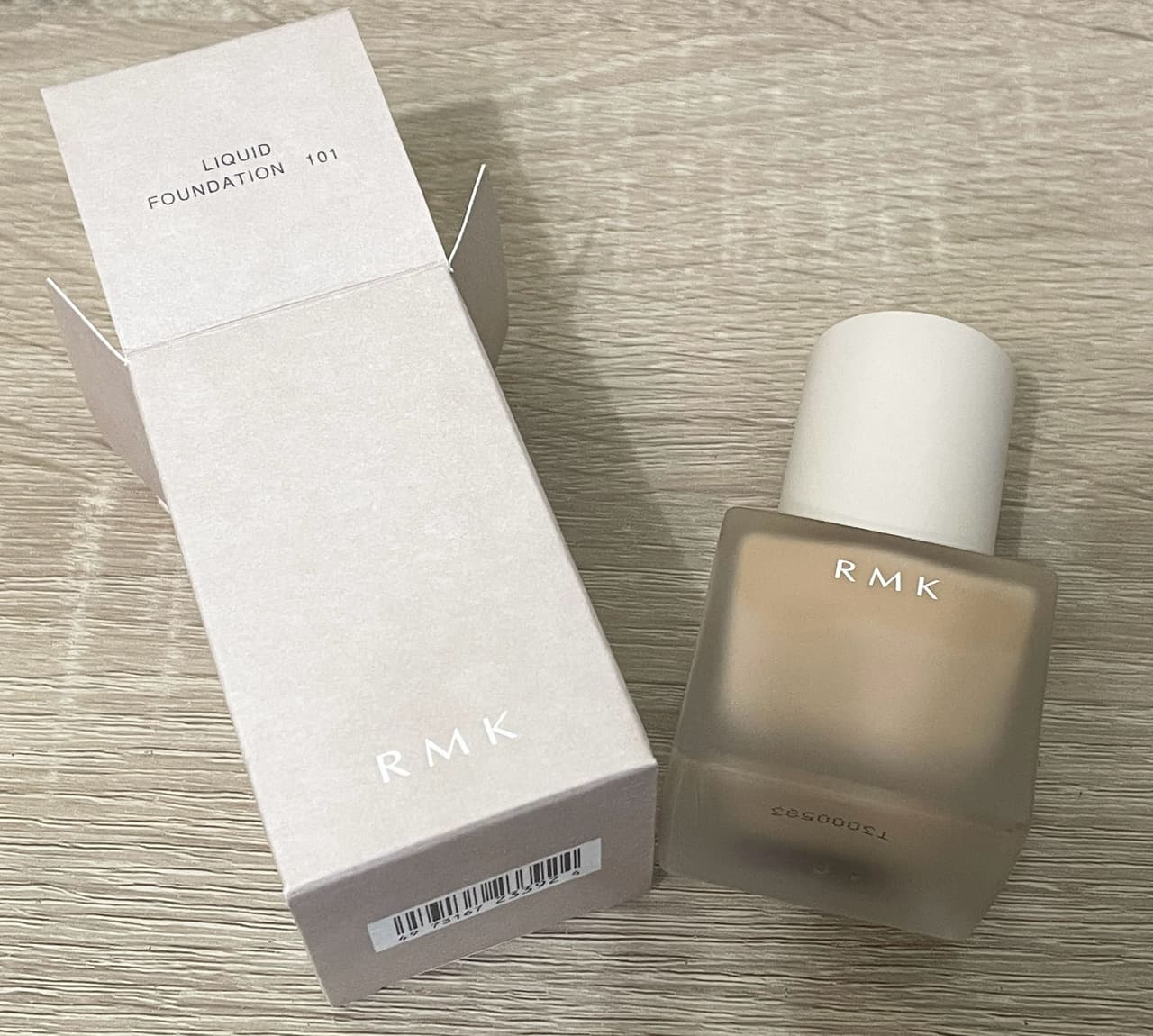 #我要賣 二手RMK液狀粉霜 30ml 101 - 二手交易板 | Dcard