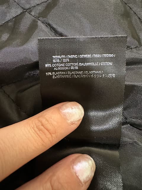 朋友送巴黎世家感覺是假貨。 - B23 留言 | Dcard