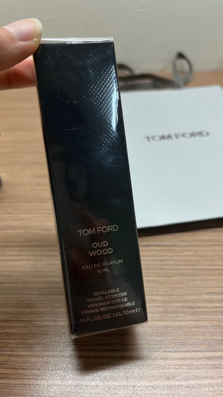 #我要賣 #我要賣 Tom ford Oud Wood神秘東方中性淡香精10ml - 二手交易板 | Dcard