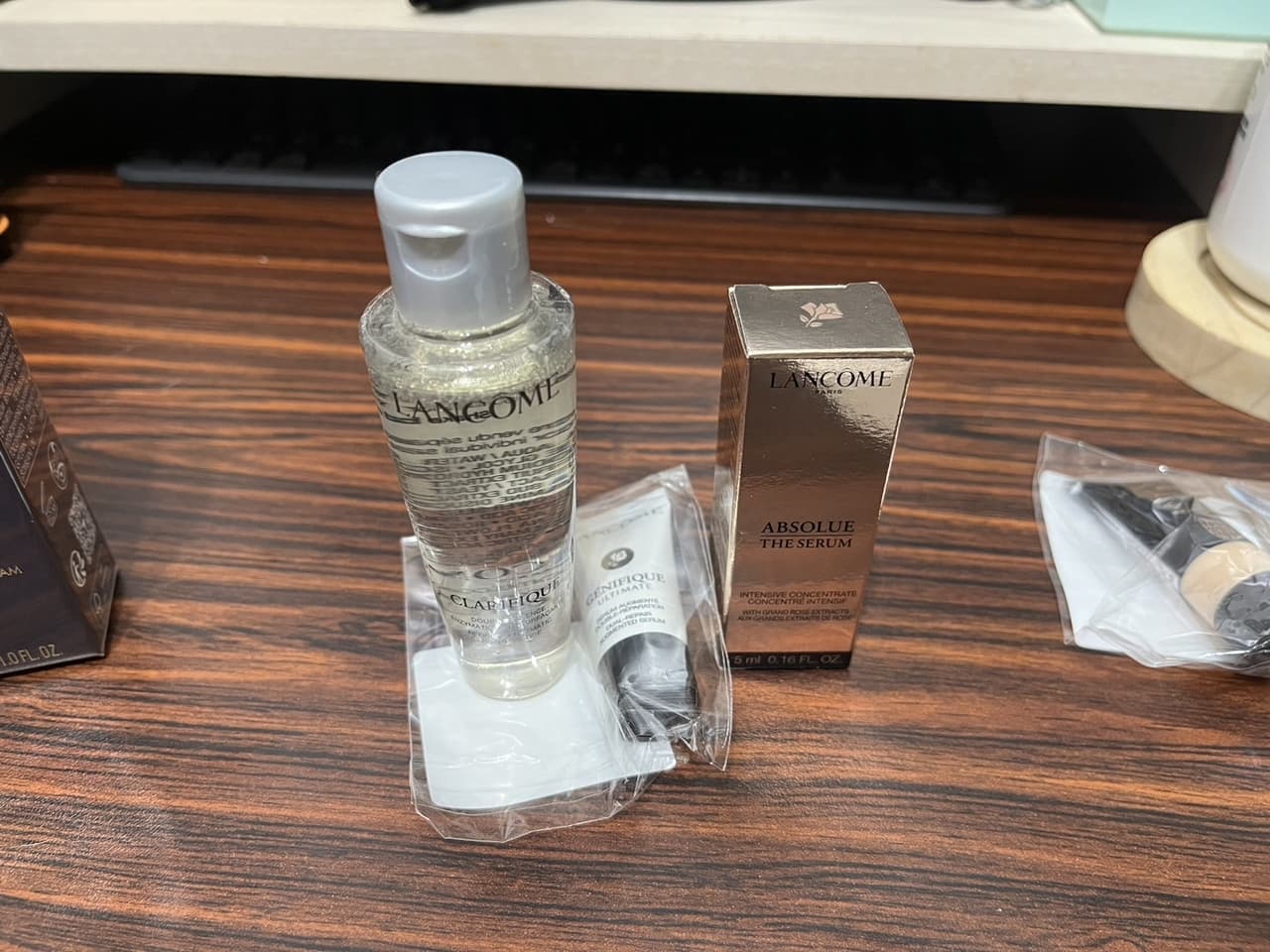 年末抽抽抽獎來啦～ - 滿玥玥 (@likefeng) | Dcard