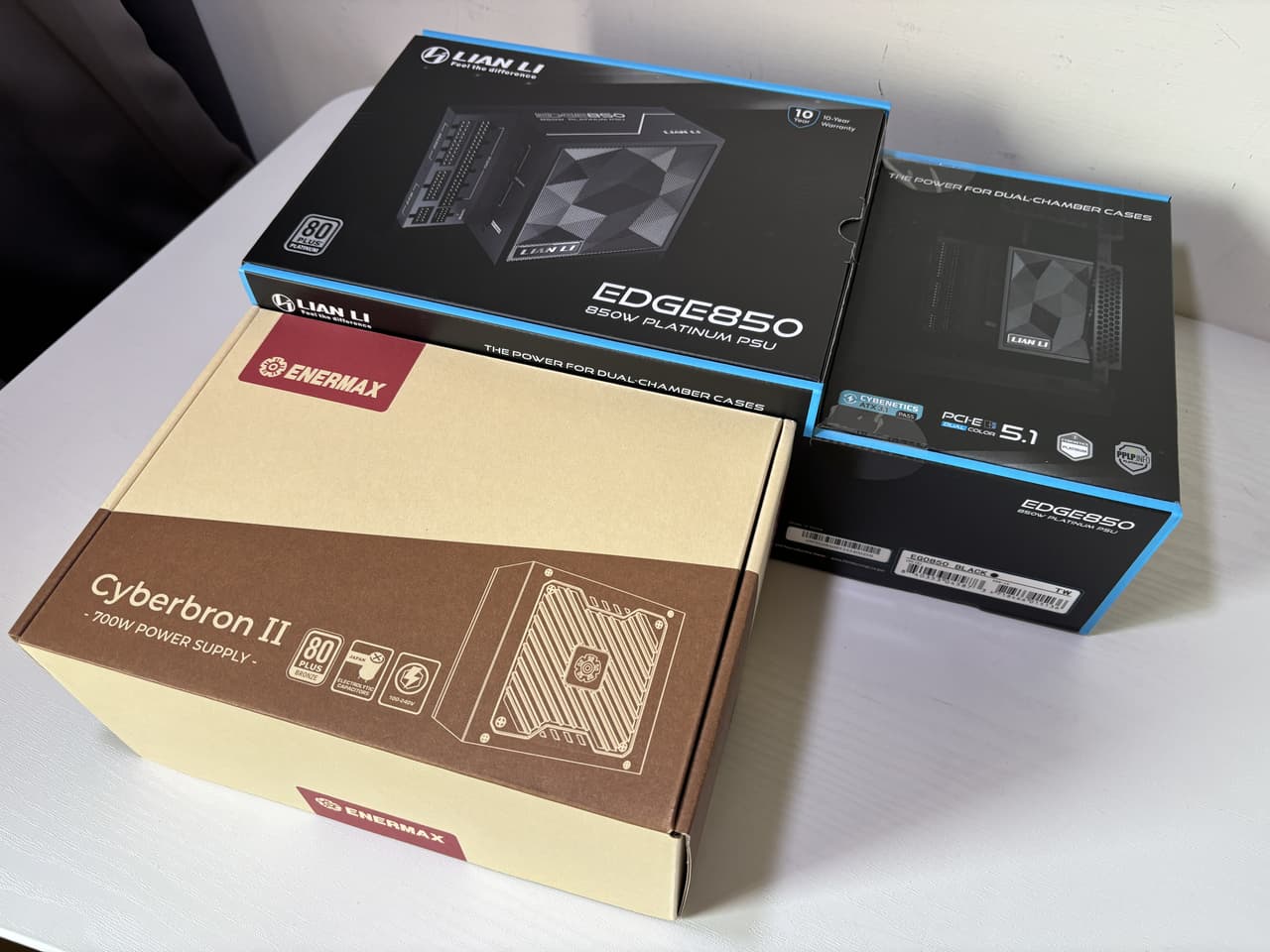 【開箱】「史上最特，量身訂製！」聯力 Lian Li EDGE 刃界 海景房機殼專用電源 - 3C板 | Dcard