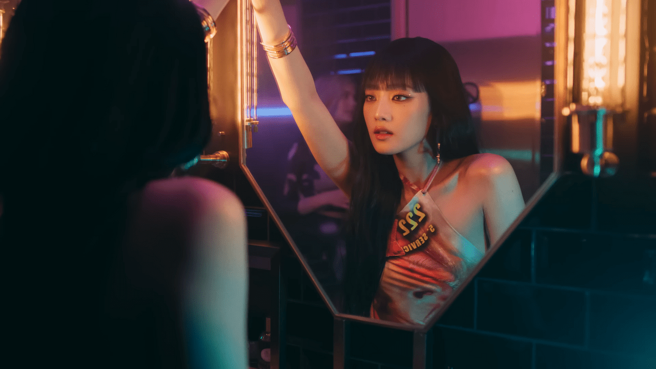 #回歸 Queencard MV 個人解讀：「她想成為/取代Minnie」 - i-dle板 | Dcard