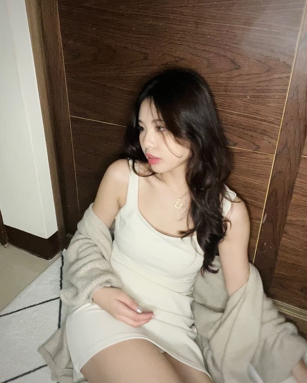 #分享 170Vi 生日穿搭分享🎂居家拍照tips🏠 - 穿搭板 | Dcard