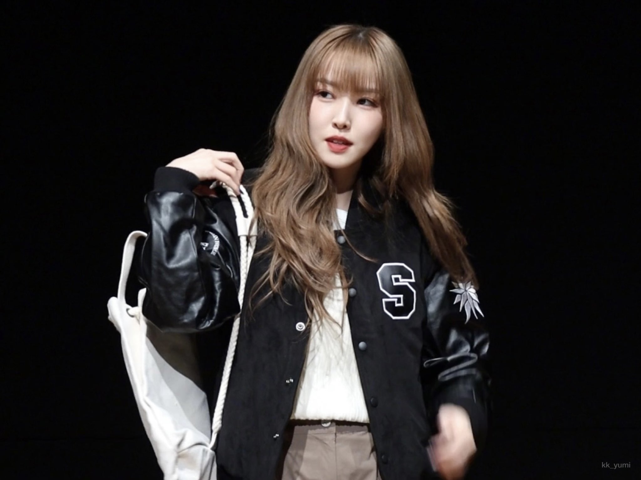 #行程 #簽售 230326 JJMuze YUJU 迷你二輯 [O] 粉絲簽售會/ Yuju IG 限動更新 - GFRIEND板 | Dcard