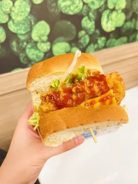 來踩踩看Q Burger韓國風新品 - 美食板 | Dcard