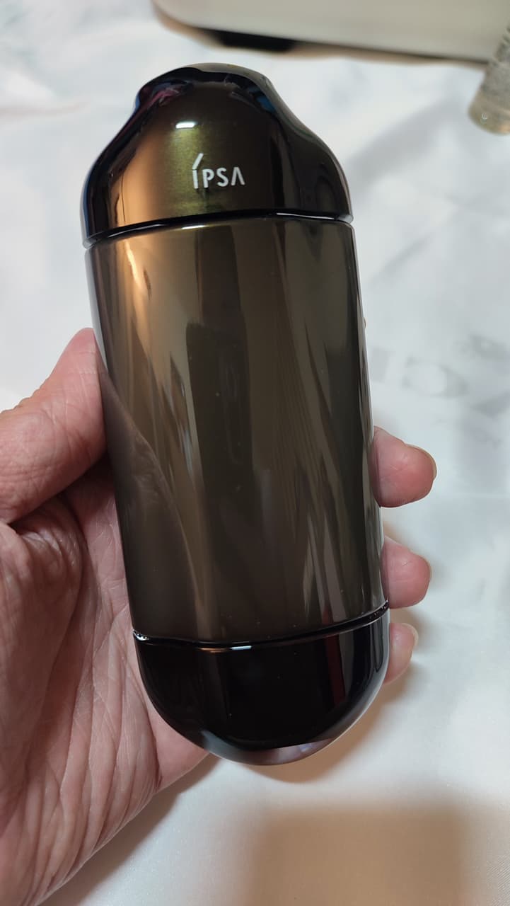 #分享 IPSA 包大山流金水&黑金水組合 - 美妝板 | Dcard