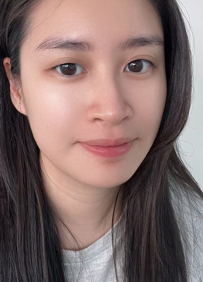 #分享 好好保濕會得到自帶光芒的好看素顏 - 美妝板 | Dcard