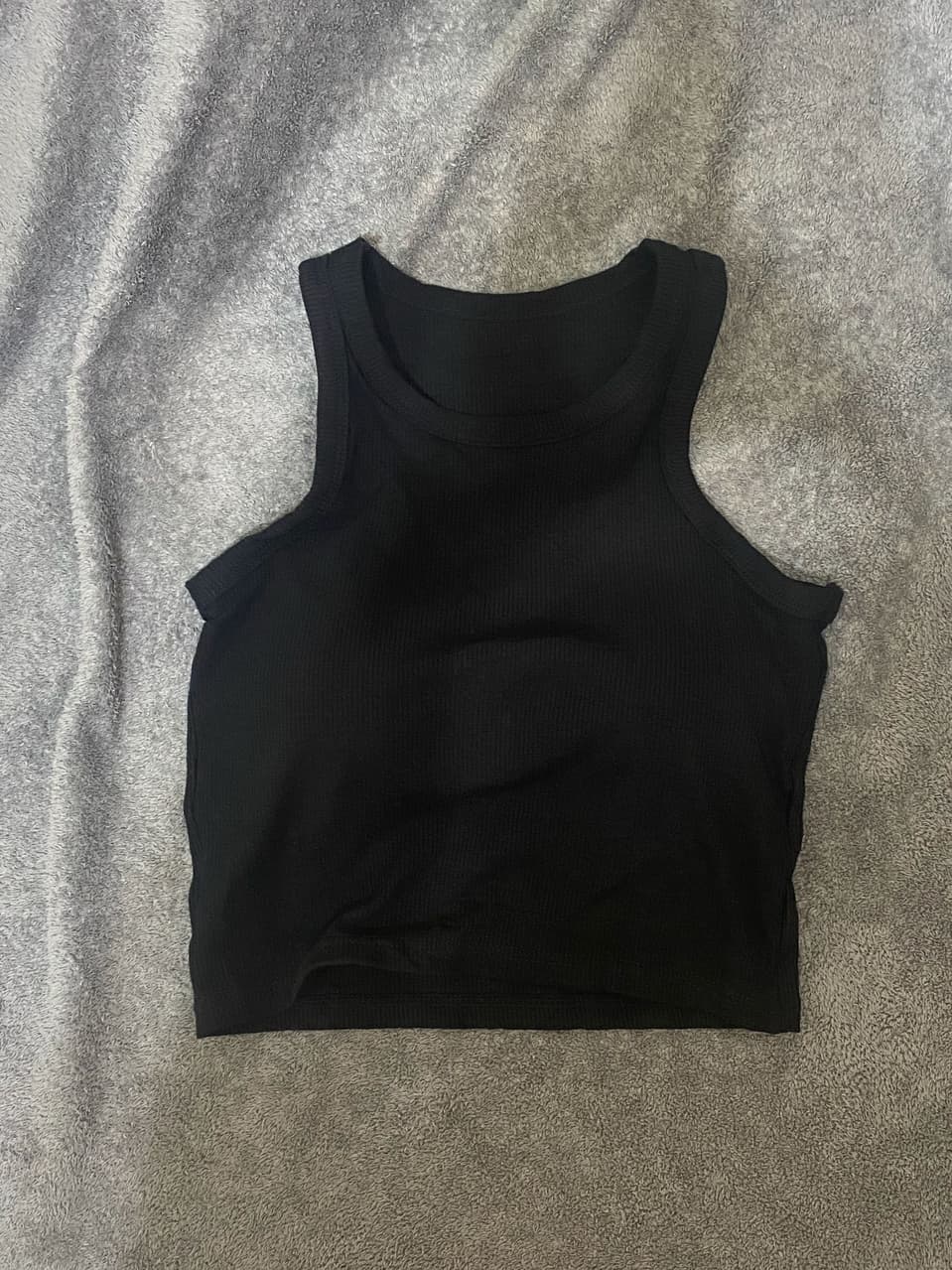 #我要賣 Ro shop工字bra螺紋背心（黑*1、白*1） - 二手交易板 | Dcard