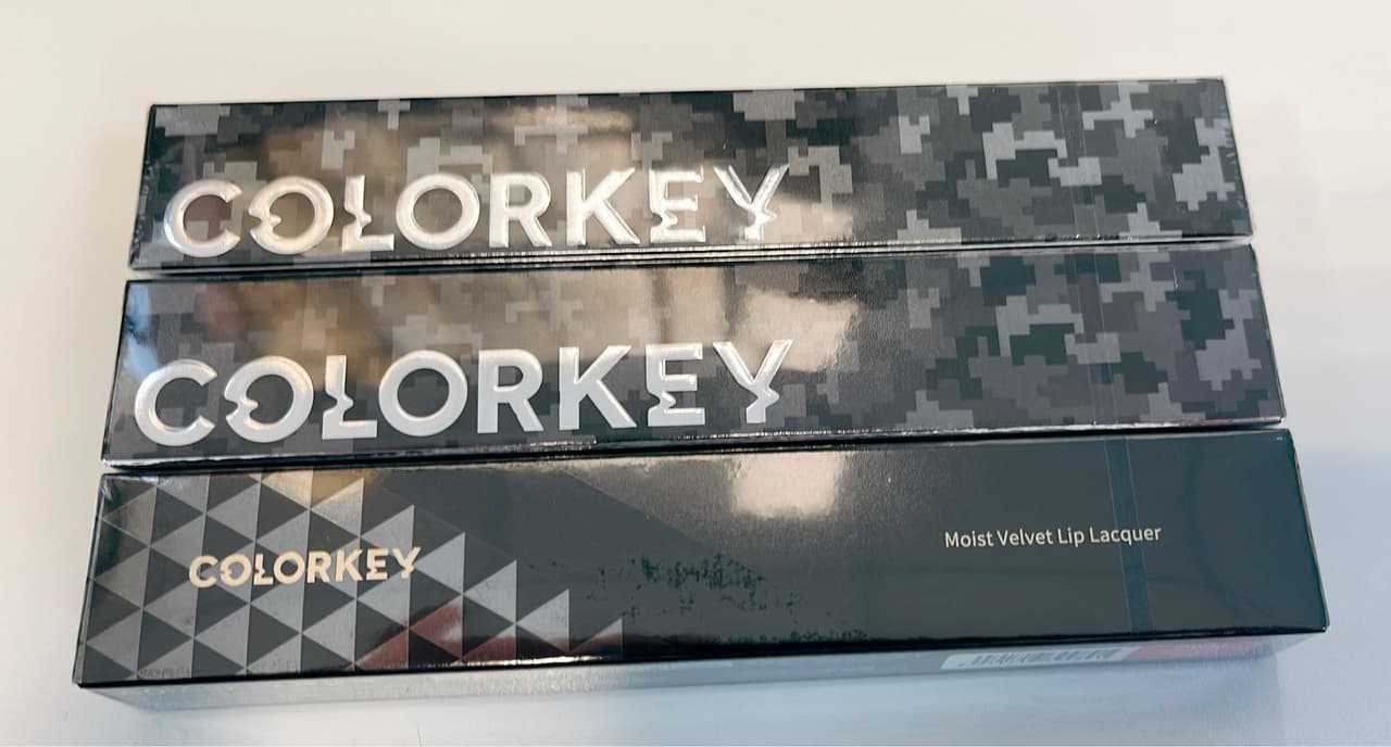 #開箱 珂拉琪Colorkey 黑緞唇釉啞光霧面口紅唇彩P903 小黑鏡空氣唇釉鏡面漆光唇彩R702 and B708開箱 - 美妝板 | Dcard