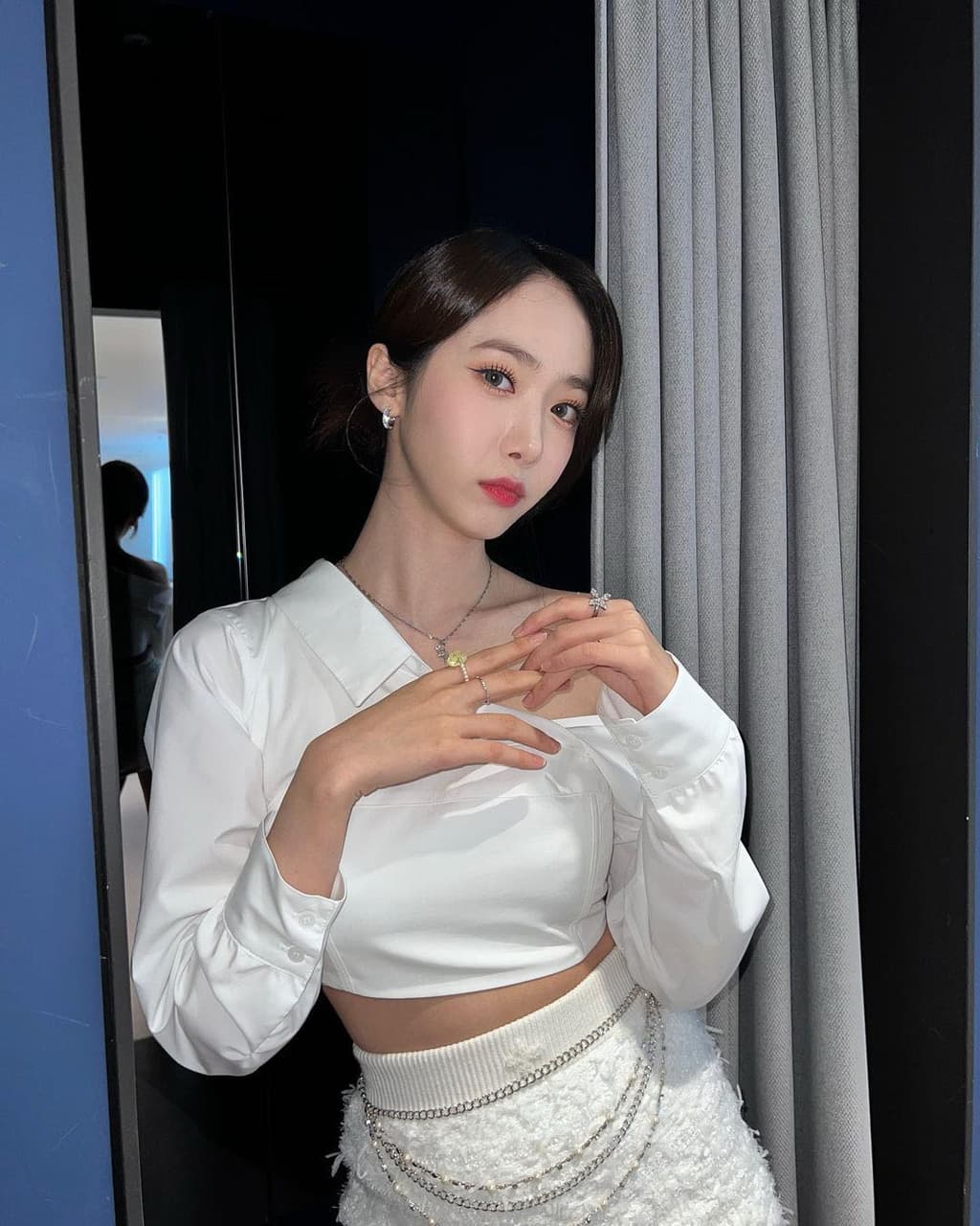 #更新 221127 SinB IG 貼文更新 - GFRIEND板 | Dcard