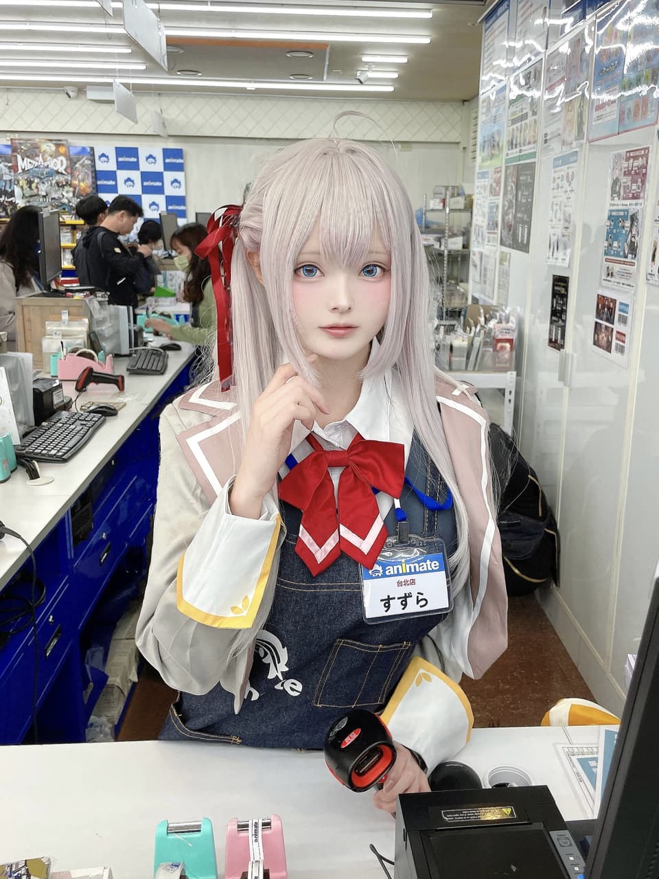 艾莉cos #2（すずら） - 雨戀百合 (@heyhey296916) | Dcard