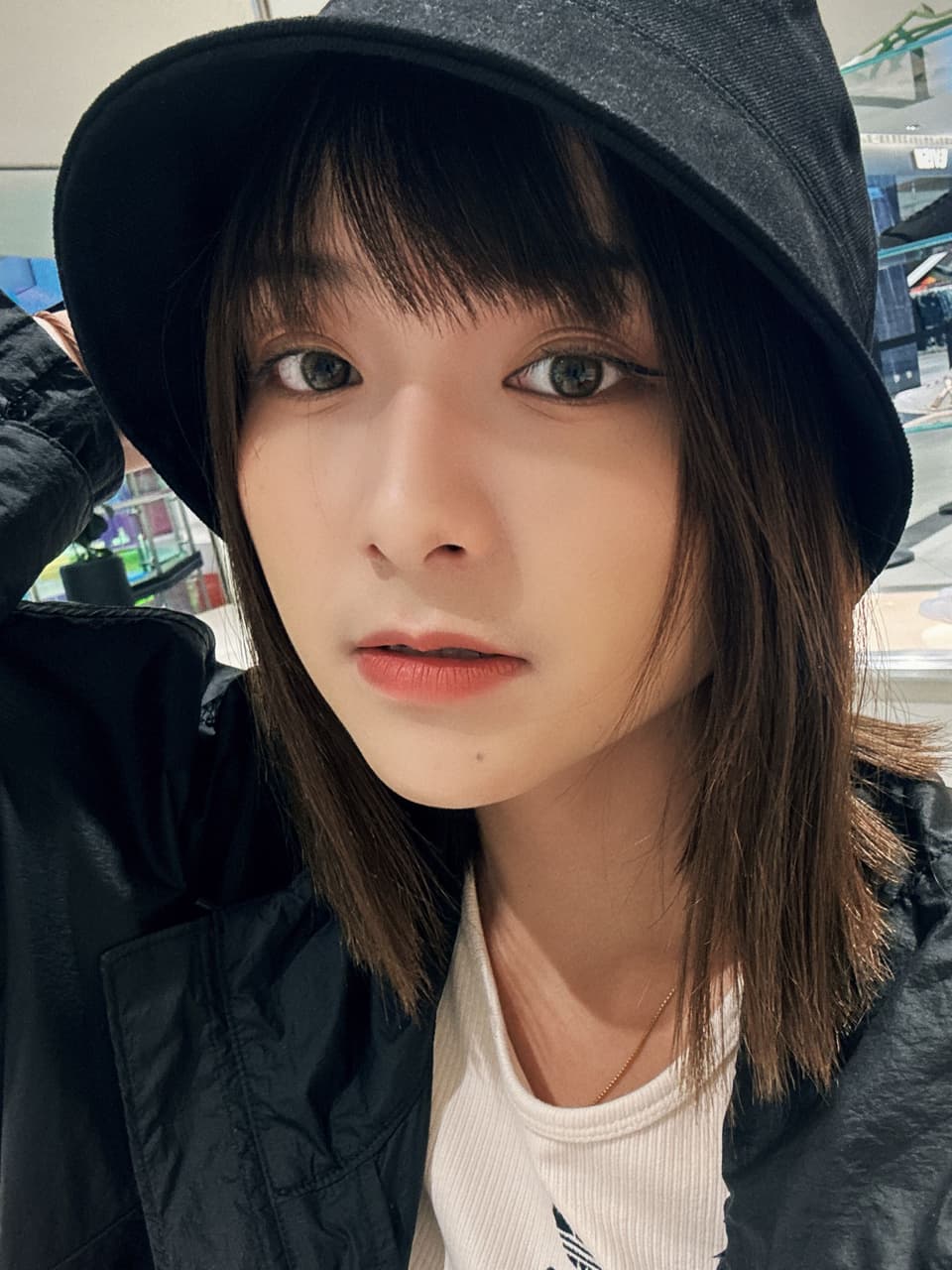 今天的穿🤍「漁夫帽」 - 小瀞𓂃 𓈒𓏸📨️ (@pupille) | Dcard