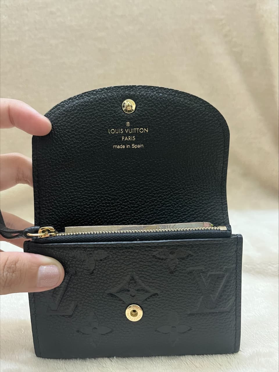 #開箱 LV Rosalie 零錢包 - 精品板 | Dcard