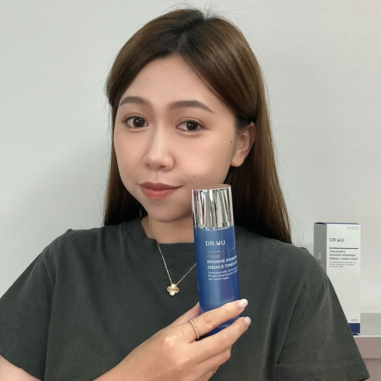 帶你膚質升等商務艙的DR.WU玻尿酸保濕精華化妝水💧 #打怪升等日記 - 女孩板 | Dcard