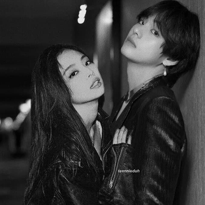 #集中討論 推特上瘋傳Jennie跟V合照 - B222 留言 | Dcard