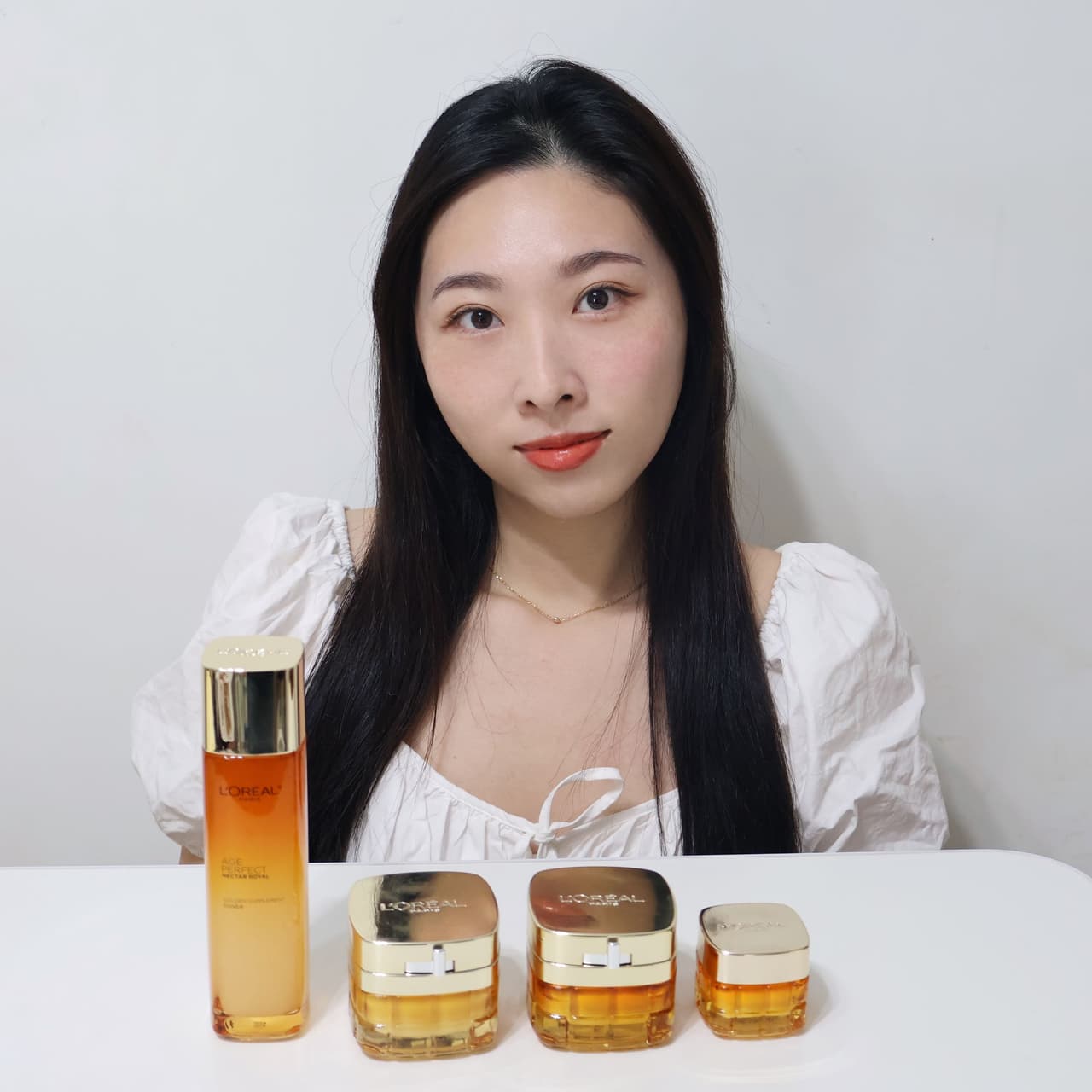 太強了啦！巴黎萊雅小蜜罐升級了😍 誰說素顏不能水嫩透亮肌 - 美妝板 | Dcard