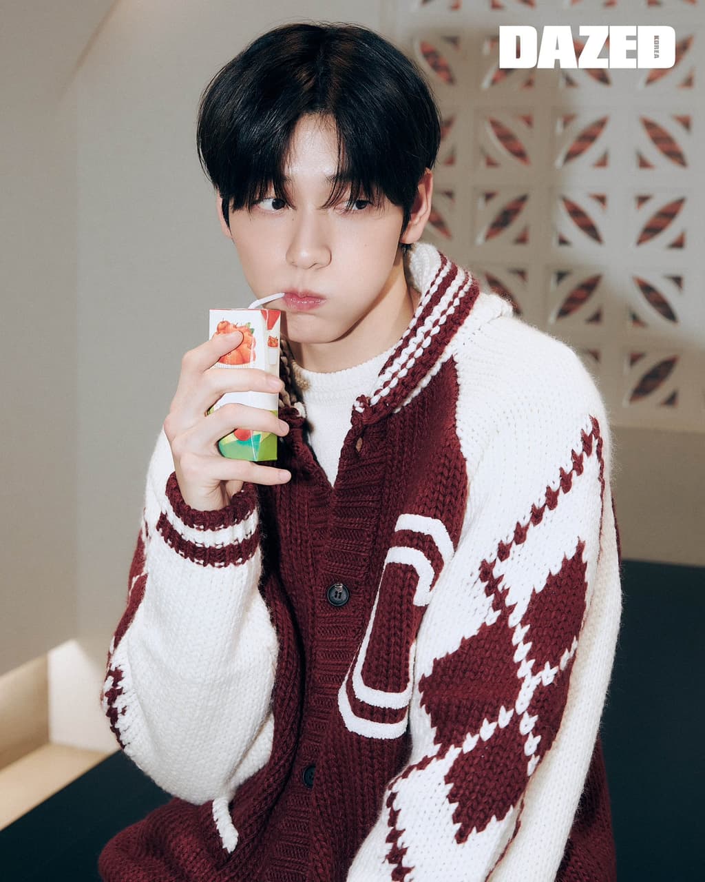 #分享 秀彬 & DAZED KOREA 2024 12月刊 - TOMORROW X TOGETHER板 | Dcard