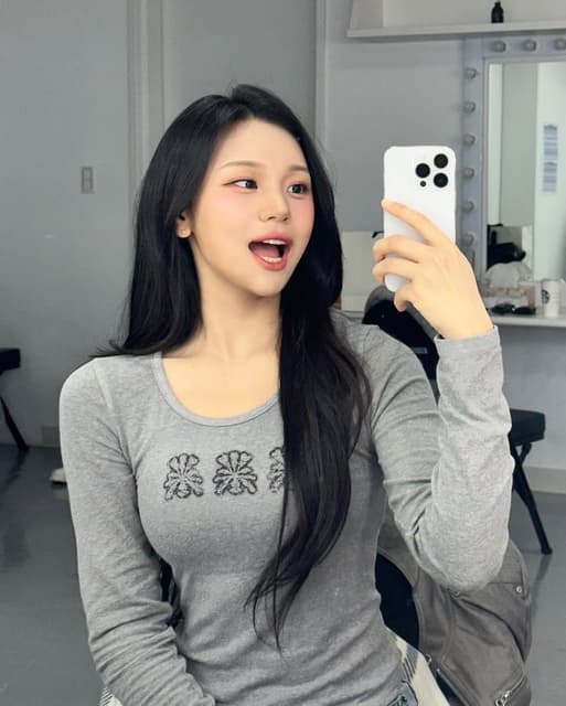 #更新 250502 Umji IG 貼文更新 - GFRIEND板 | Dcard