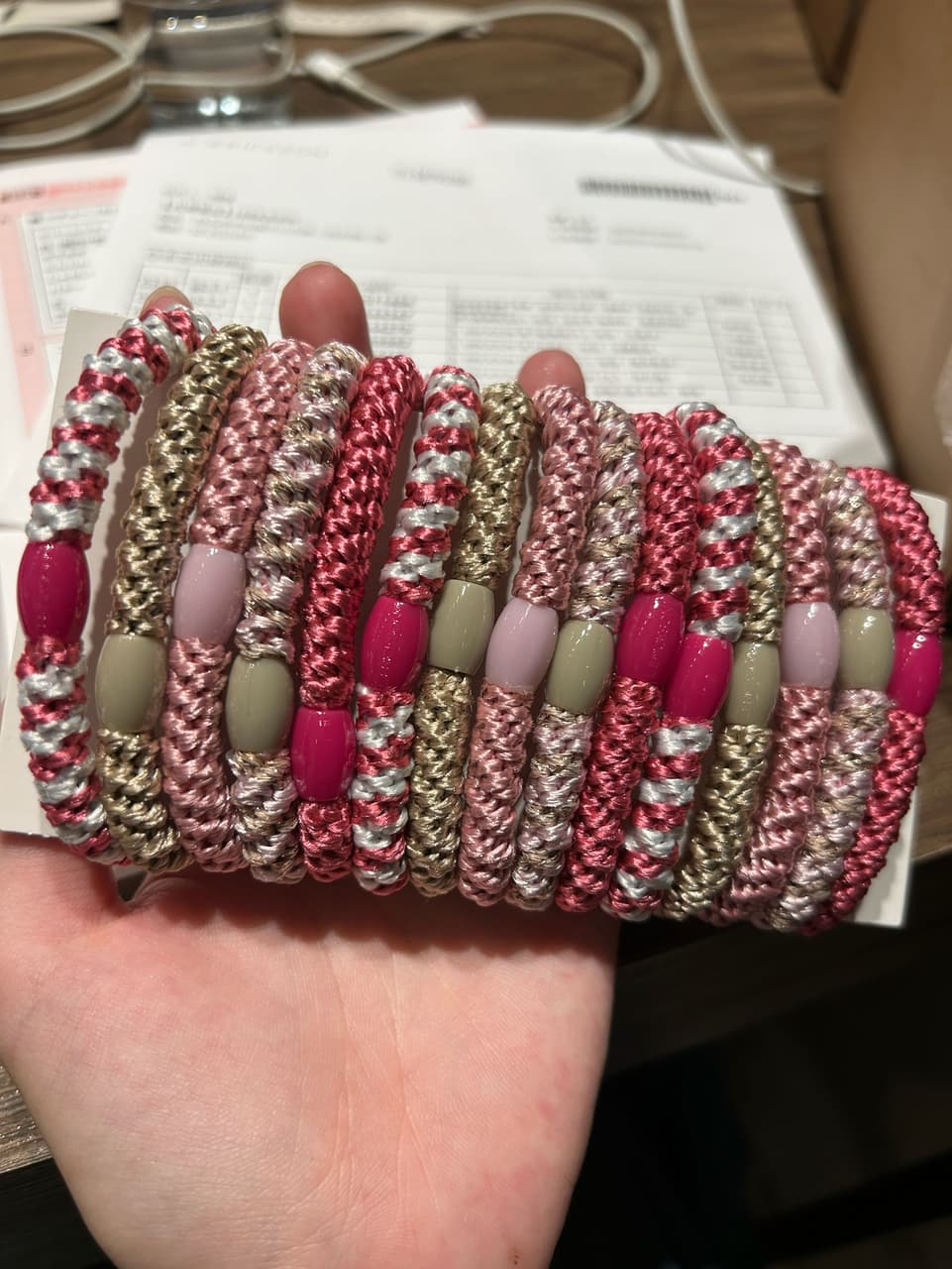 #我要賣 L.ERICKSON粗版髮圈 - 二手交易板 | Dcard