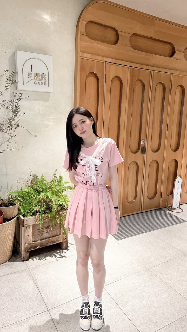 #分享 158cm的一周穿搭 - 鮪魚闆娘 (@onimi888) | Dcard