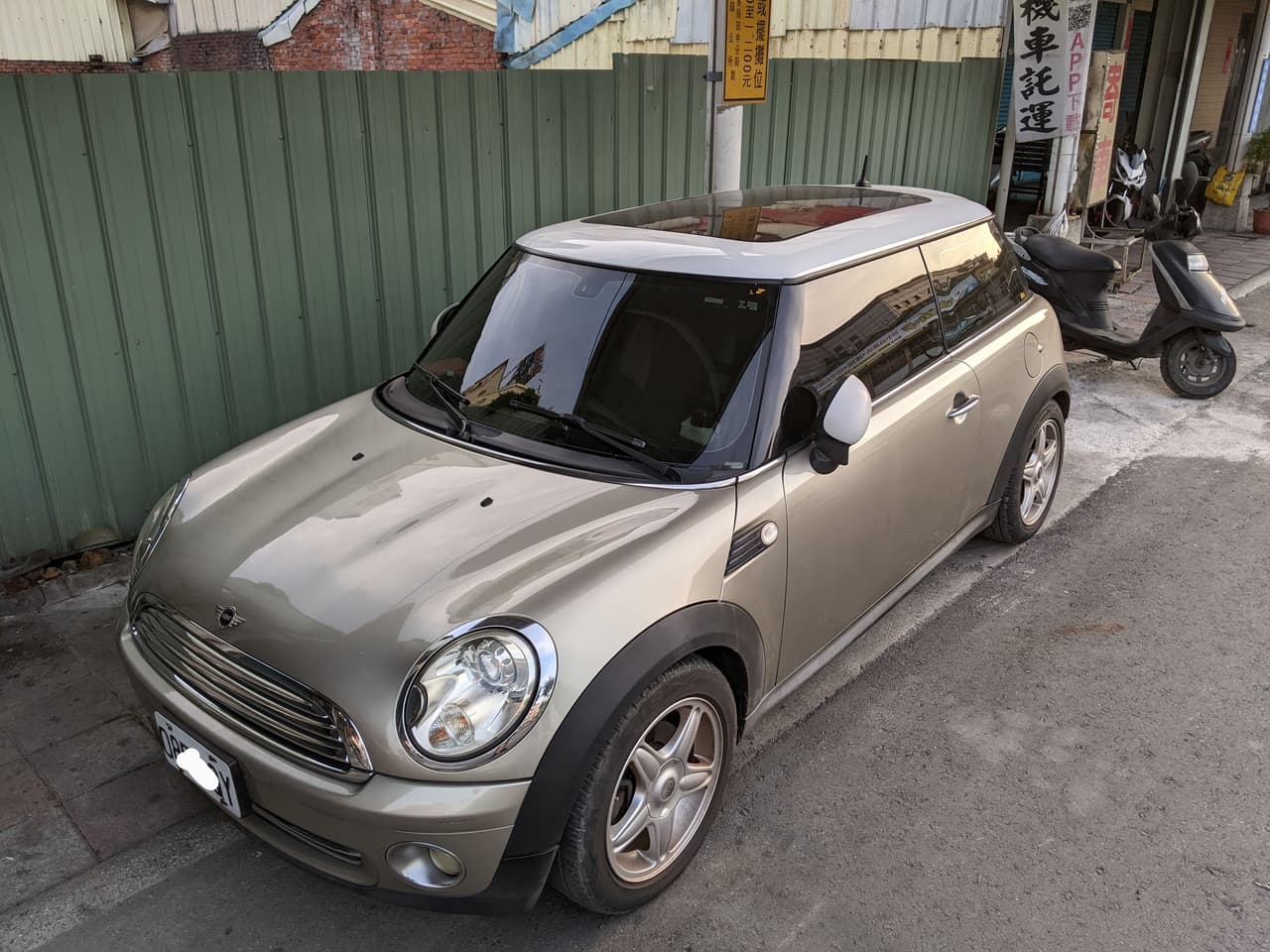 「fu拍車」我很不習慣她🥲但她真的很可愛😍mini cooper - 汽車板 | Dcard