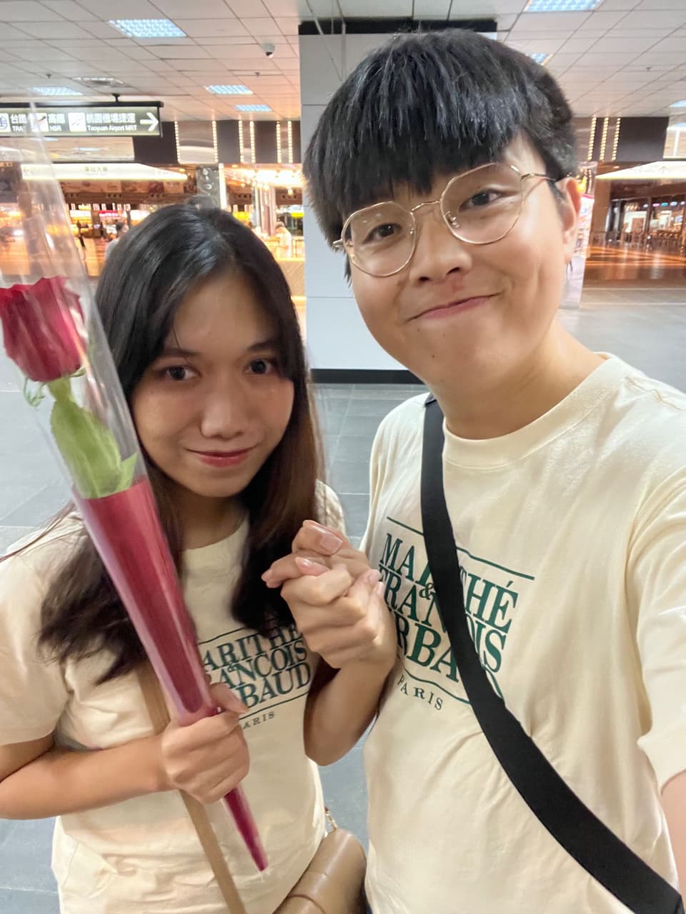 泰國其實很保守？路上接吻會出事【要是我們在曼谷🇹🇭的話⋯】七夕特別篇 - 胡搞夏搞 (@hu_xia_thaifun) | Dcard