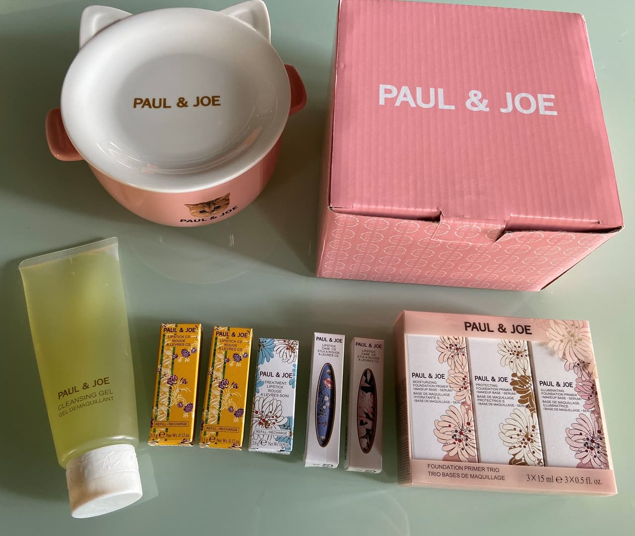 貓奴終於收編PAUL&JOE😍 - 美妝板 | Dcard