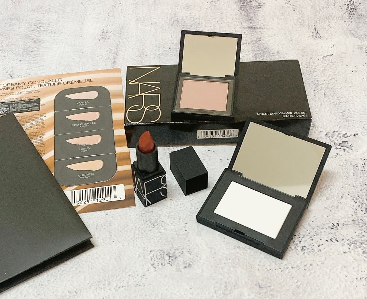 #開箱 618/生日月買什麼？克蘭詩、倩碧、佳麗寶、NARS、安耐曬、契爾氏、3CE - 美妝板 | Dcard