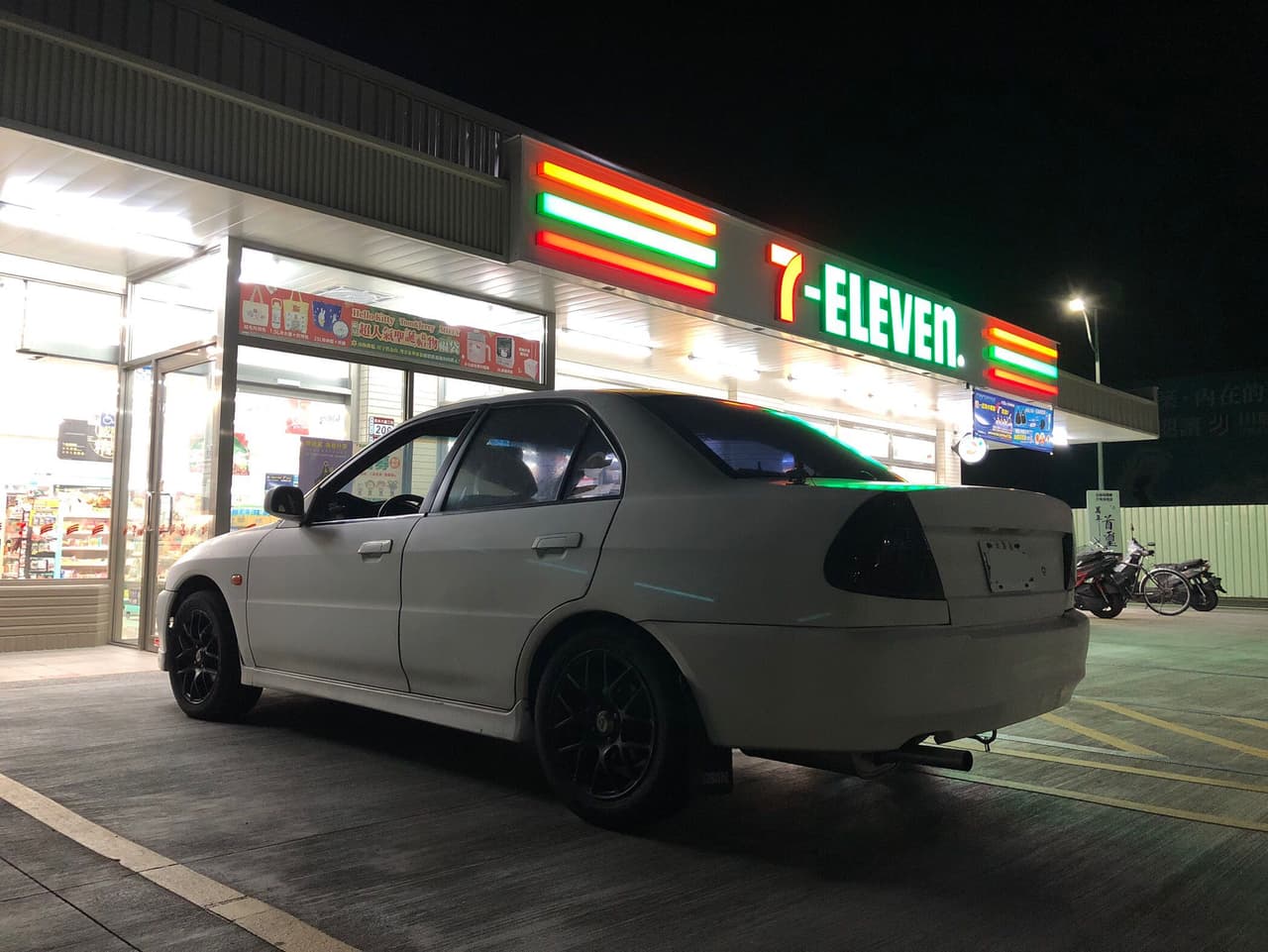 沒想到這台手排lancer的車主會是😮😮 - 傅傅得正 (@fufuderplus) | Dcard