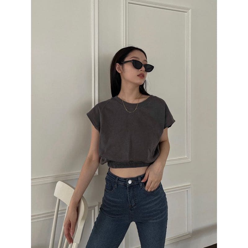 氣場滿分的秘密㊙️ 盤點今年夏天5款必收百搭墨鏡👓戴上一秒成為全場焦點😎 y2k復古風、個性方框、 時髦貓眼 不只遮太陽🌞 更是穿搭單品🔥平價墨鏡 遮陽墨鏡 推薦 - haloyoyo ...