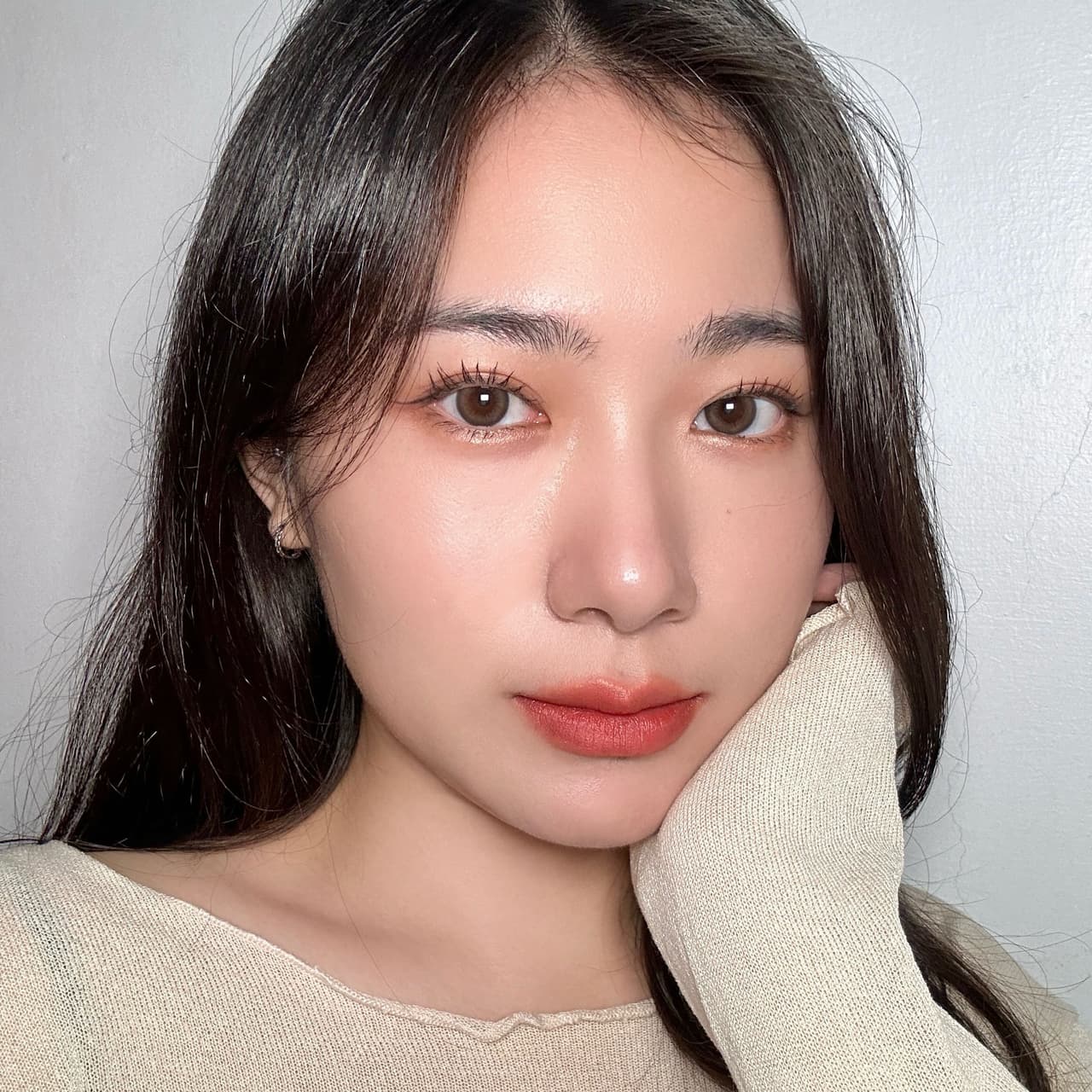 已開獎）🫶🏻抽兩位🎁 #chuu Lens 泡泡般輕盈🫧自然柔和 🫧Pompon Pop 1DAY - 摸你卡撐 (@vivi47) | Dcard