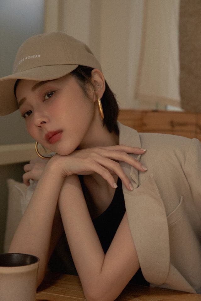 有人知道這LOVFEE的model是誰嗎？ - 追星板 | Dcard