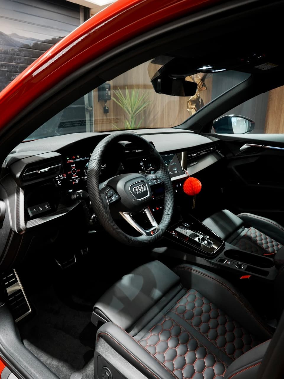 RS 3 Sportback 金屬拉丁紅 Tango red - 汽車板 | Dcard