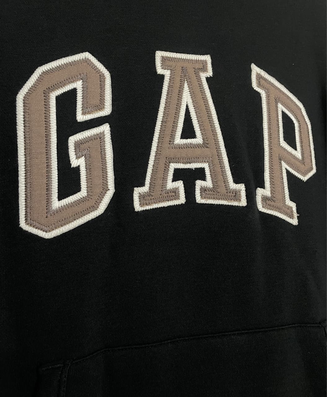 #我要賣 （已售出）Gap大童版帽tee *｡💭🔭 •:* $320 - 二手交易板 | Dcard