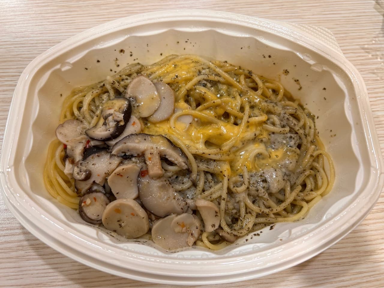 7-11 想回購100次的蕈菇青醬義大利麵🍝濃郁到⋯🤤 - 美食板 | Dcard