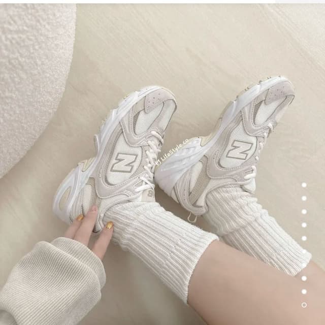 #發問 NEW BALANCE 530 幫選色 - 球鞋板 | Dcard