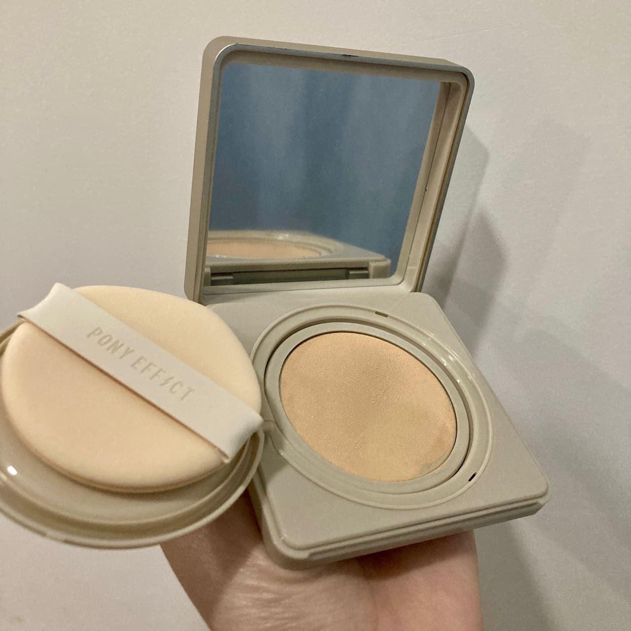 📦開箱PONY EFFECT 雾暗沉柔新持久「水氣墊」 (*@ο@*) - 這邊這個優秀小青年 (@cl_20) | Dcard