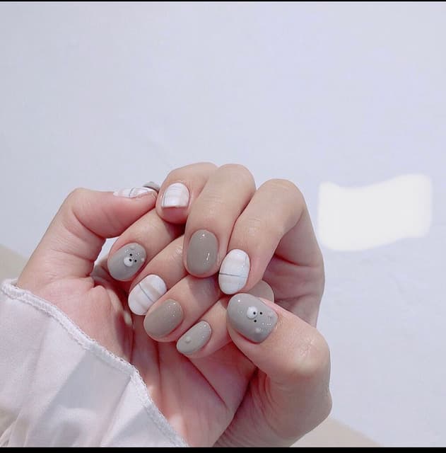 分享 黑特|中原美甲 美甲板 Dcard